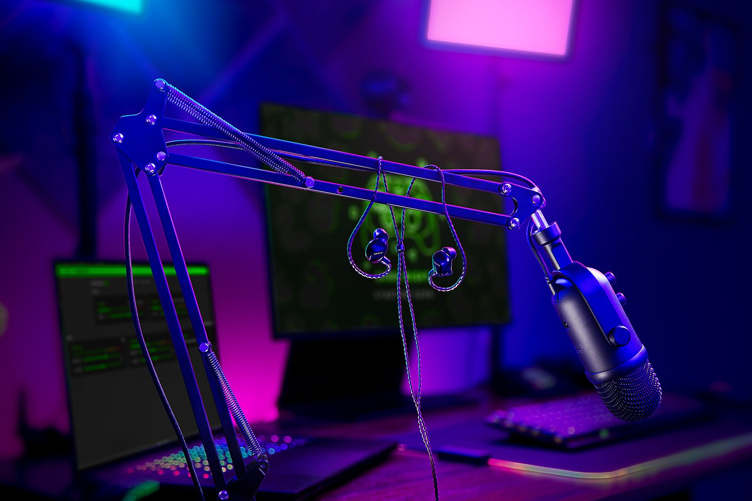 Roll over image to zoom in