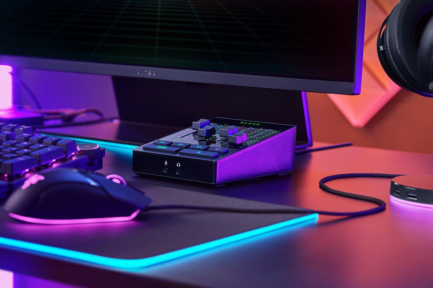 Roll over image to zoom in