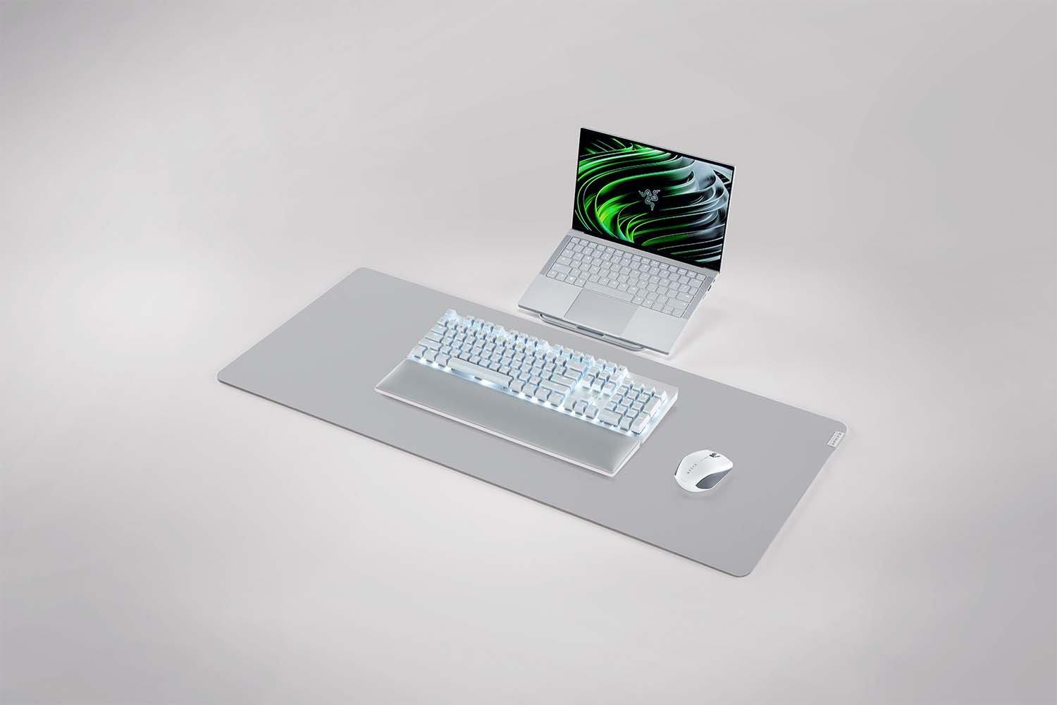 Roll over image to zoom in