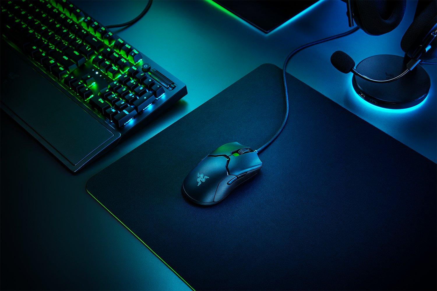 Home All products Razer Viper 8 Khz Ambidextrous Esport...